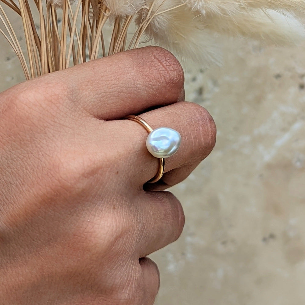Gold Baroque Pearl Ring - Effortlessly Individual - Kiri & Belle